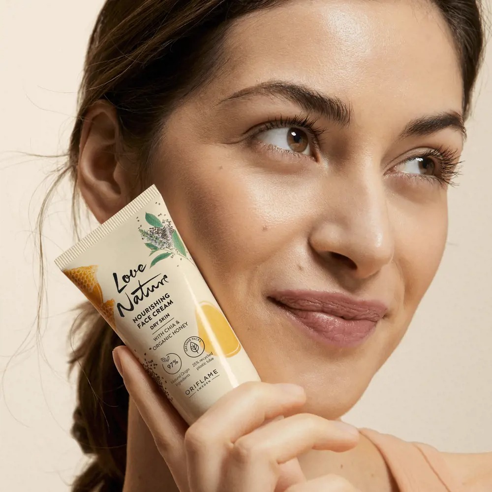 Nourishing Face Cream Containing Love Nature Chia and Organic Honey ...